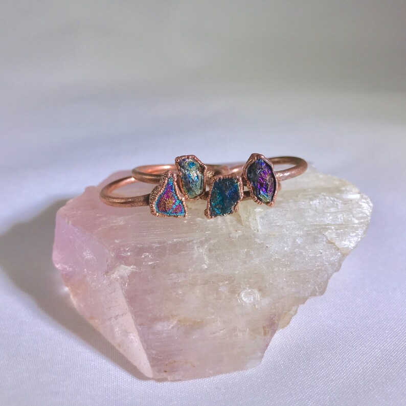 Peacock Ore Ring // Chalcopyrite Ring // Raw Stone Ring // - Etsy