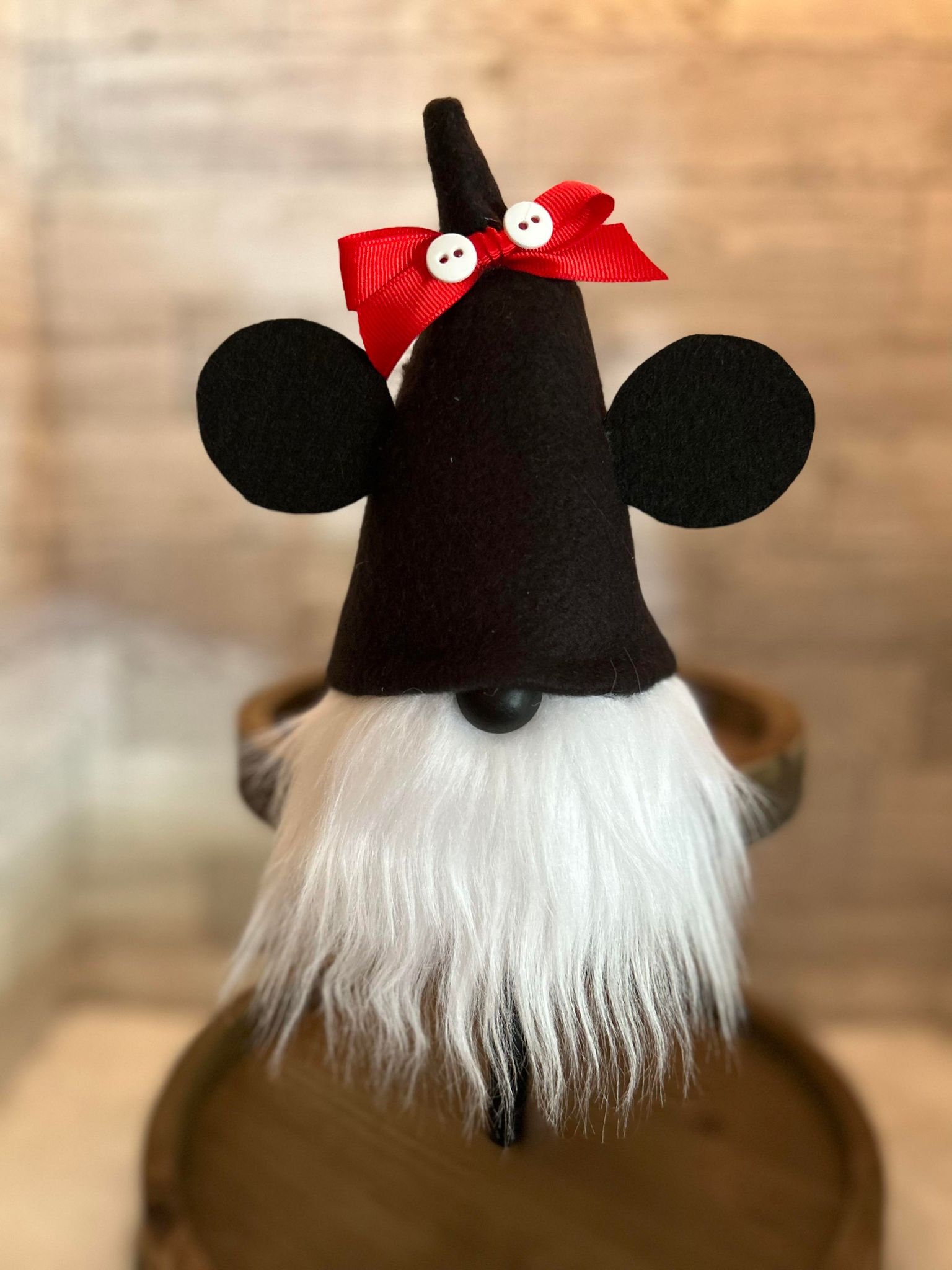 Gnome, Mickey Mouse, Minnie Mouse, Disney, Mickey Mouse Gnome, Minnie ...