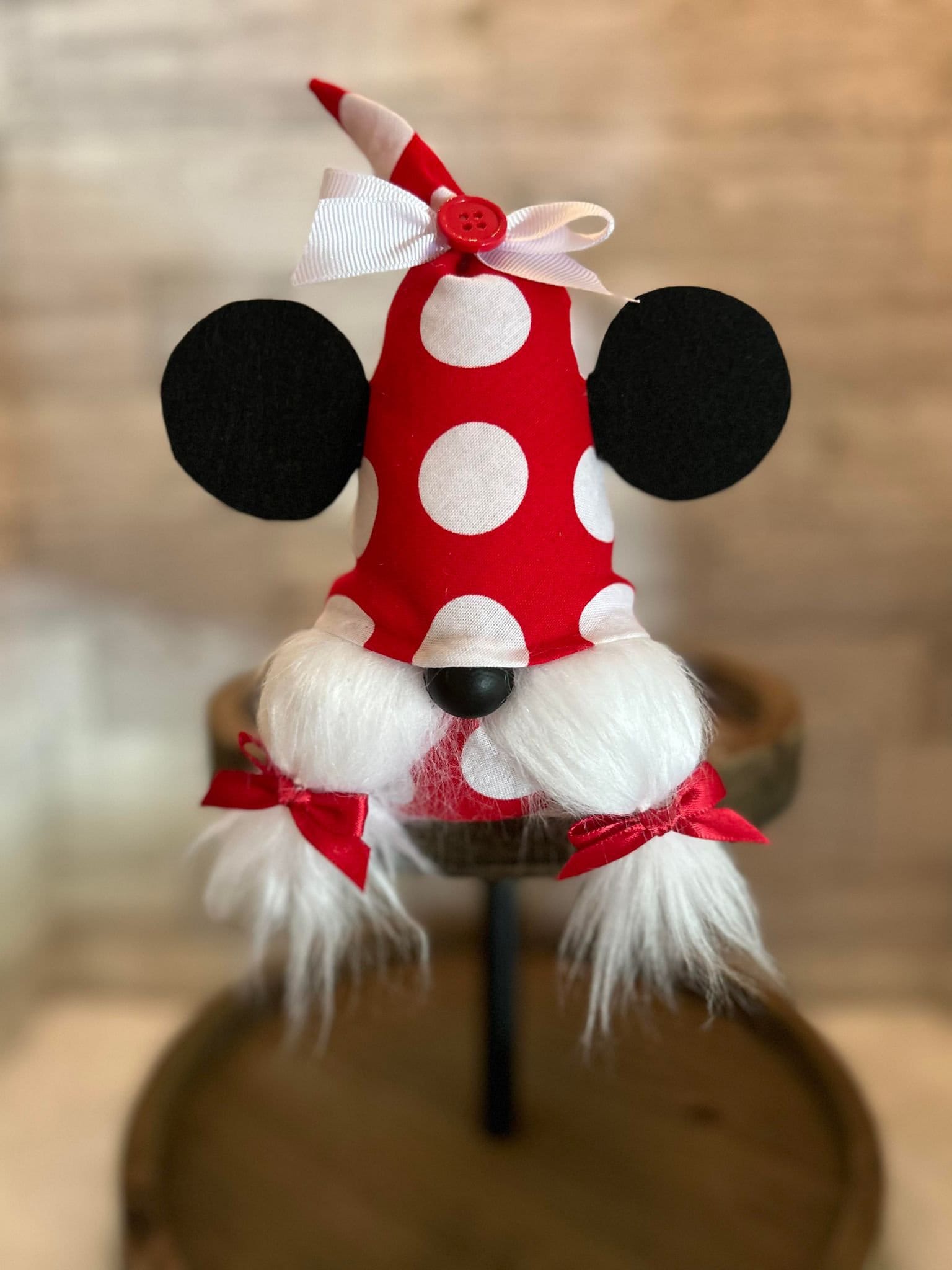 Gnome, Mickey Mouse, Minnie Mouse, Disney, Mickey Mouse Gnome, Minnie ...