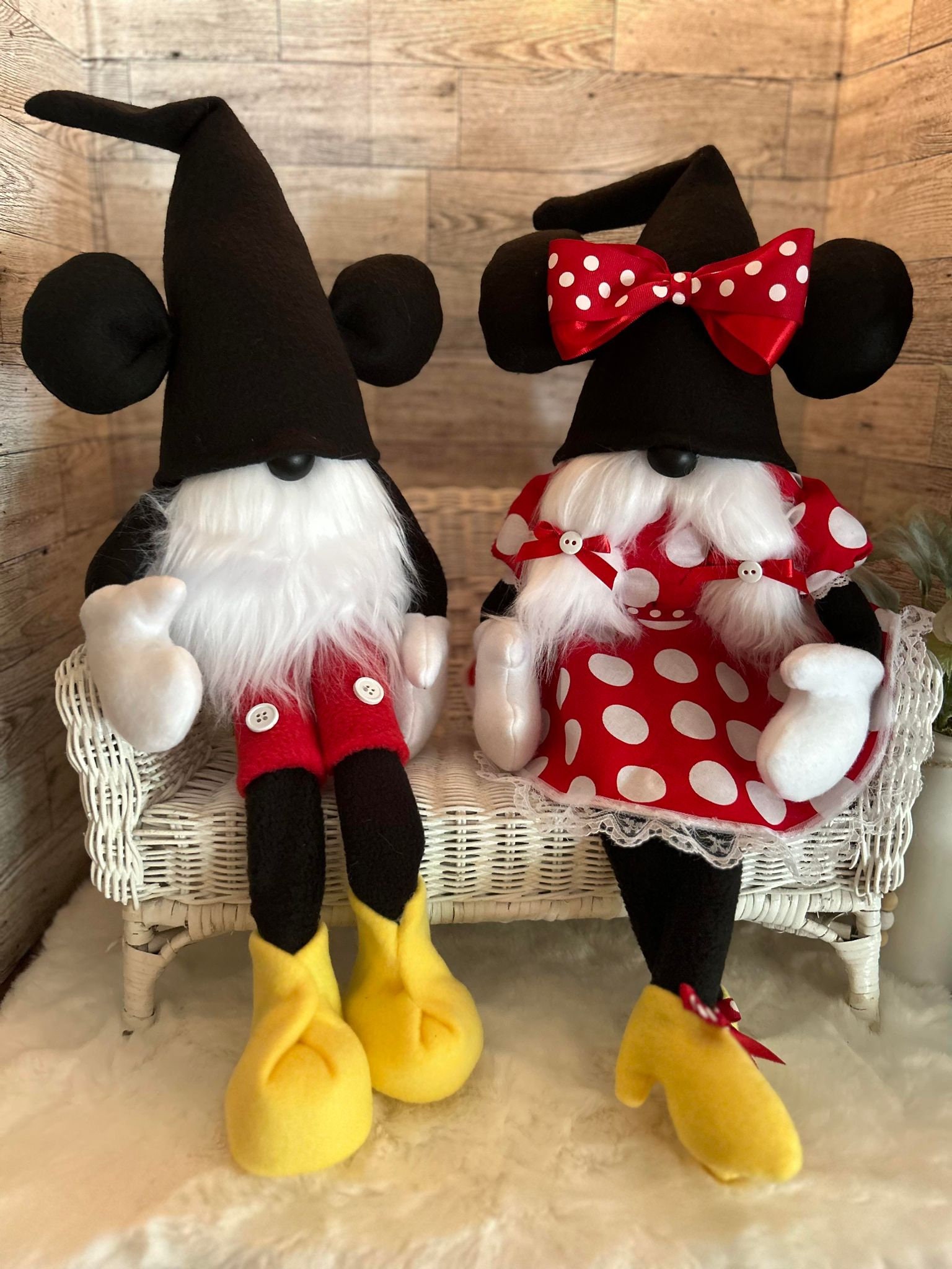 Gnome, Mickey Mouse, Minnie Mouse, Disney, Mickey Mouse Gnome, Minnie ...