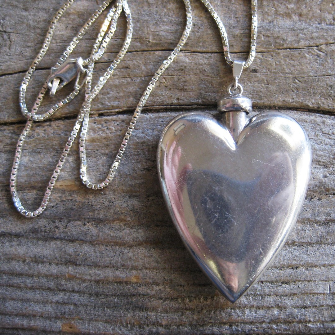 Secret HEART 2" PERFUME Hidden Stash PENDANT Necklace With Dauber ...