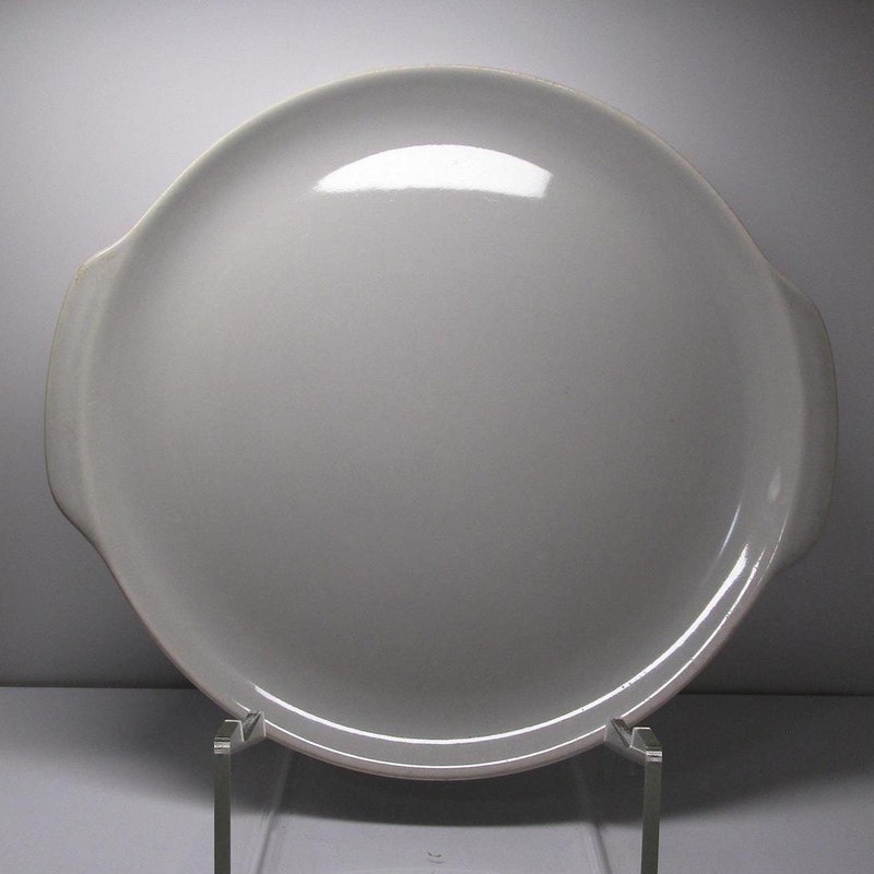 Universal Potteries - Etsy