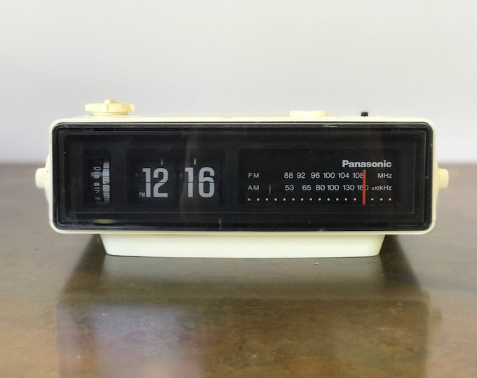 Vintage 1970s Panasonic RC-6025 Flip Number Clock Radio as Seen in the ...