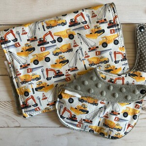 Construction Bib and Burp Cloth Set - Etsy