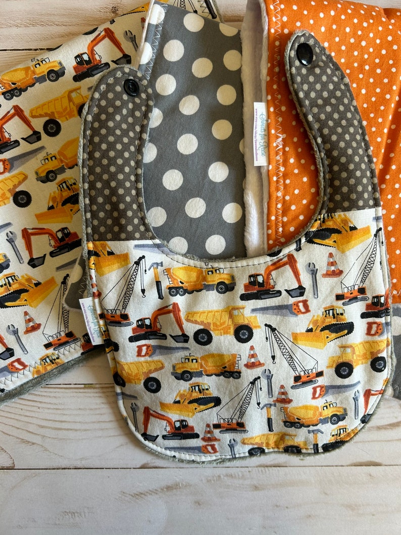 Construction Bib and Burp Cloth Set - Etsy