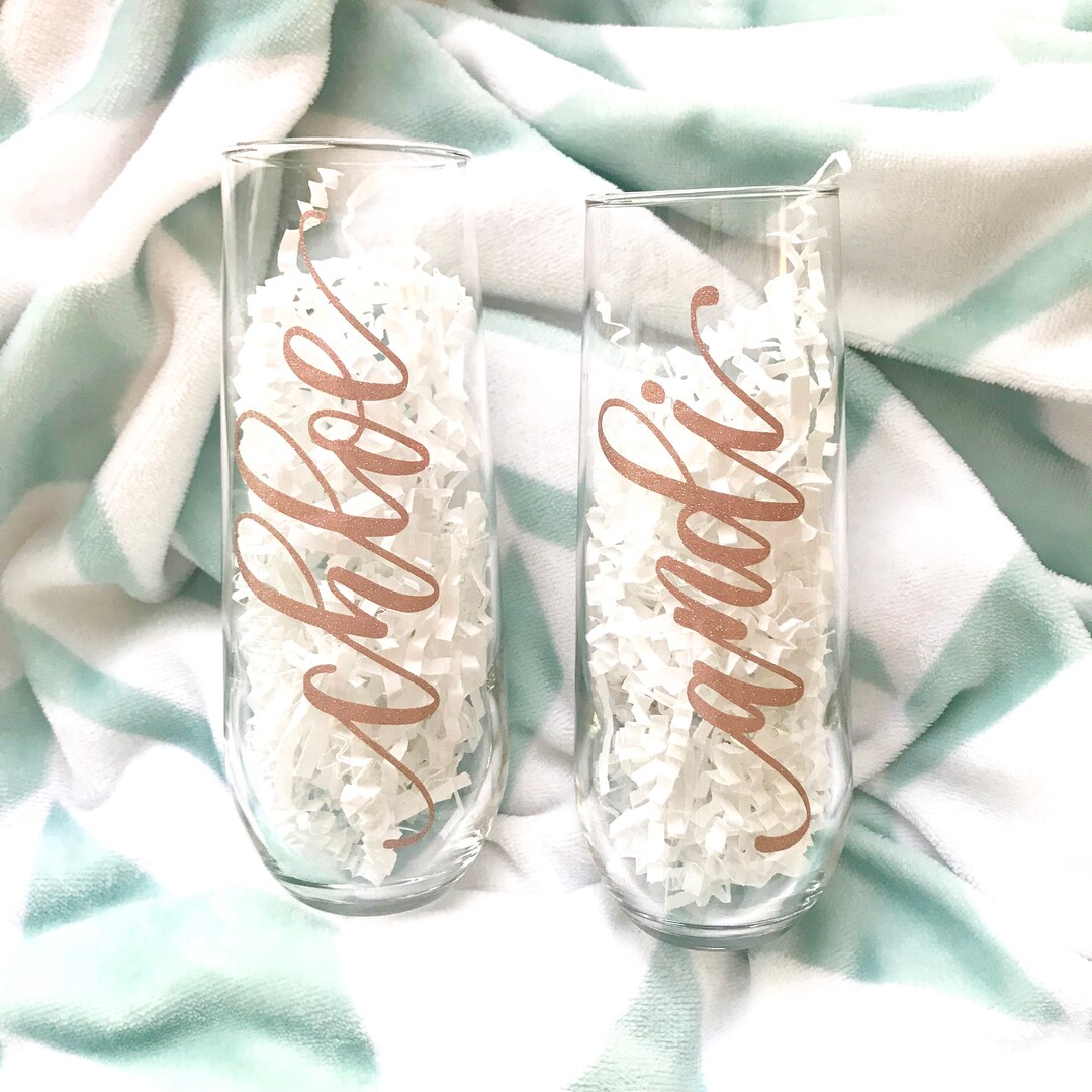 Bridesmaid Champagne Flutes - Personalized Champagne Flutes ...