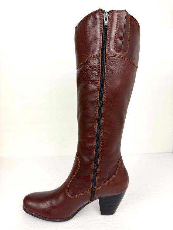 Vintage Born Brown Leather Western Boots Women’s Size… - Gem