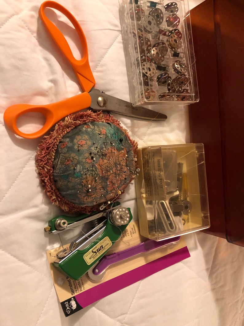 Vintage Sewing Kit - Etsy