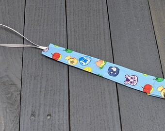 Animal Binky Holder - Etsy