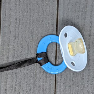 Lilo and Stitch Pacifier Clip / Universal Binky Holder - Etsy