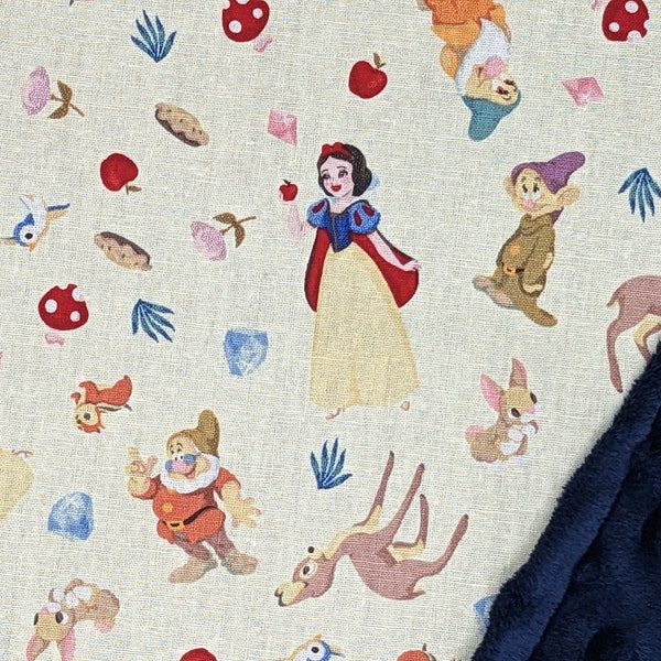 Snow White Quilt - Etsy