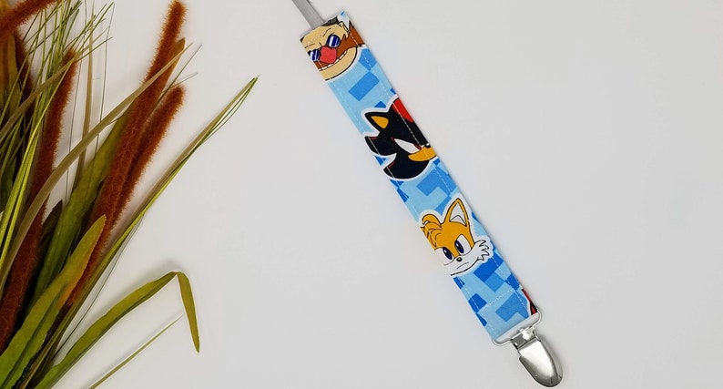 Sonic the Hedgehog Pacifier Clip / Binky Holder - Etsy