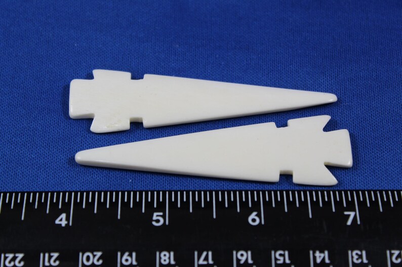 2 Carved Bone Arrowheads Spear Point Natural Supplies Bone - Etsy