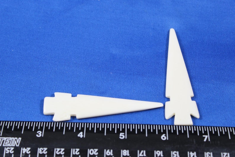 2 Carved Bone Arrowheads Spear Point Natural Supplies Bone - Etsy