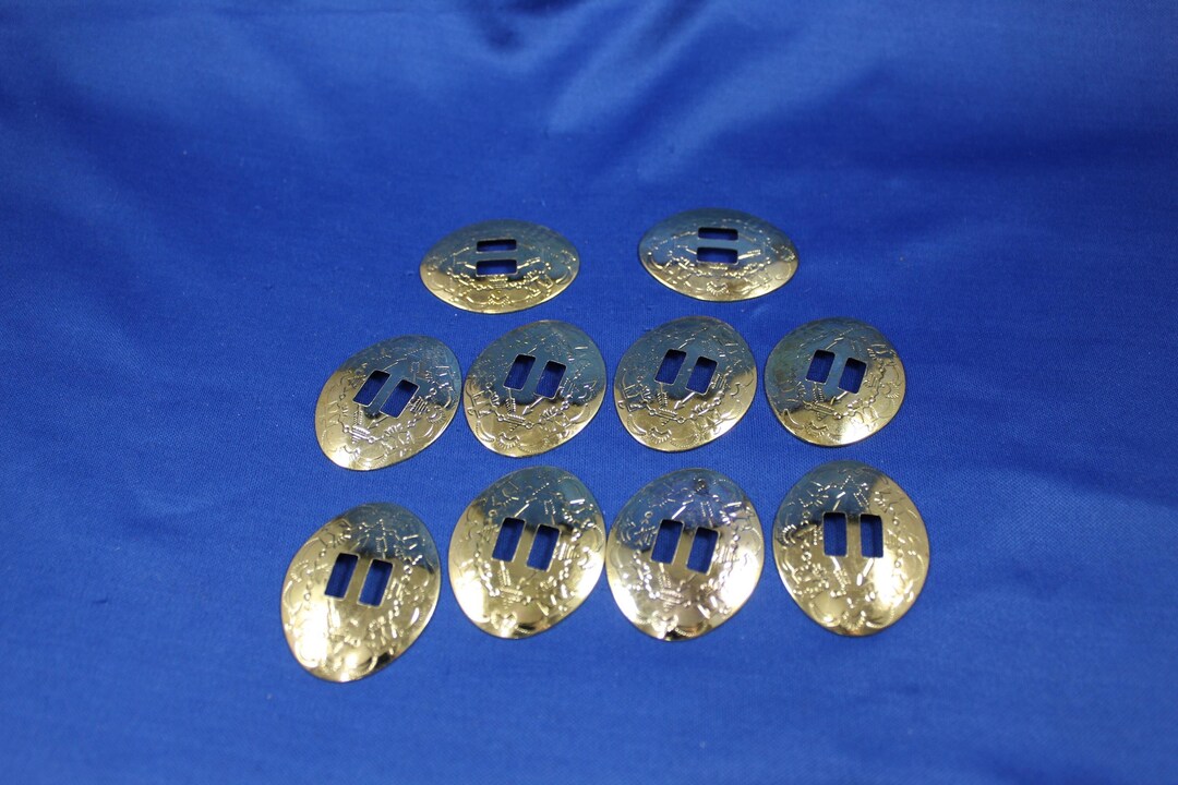 Oval Shaped Conchos, Qty of 10, 1 5/8", Gold Tone Color, Embossed ...