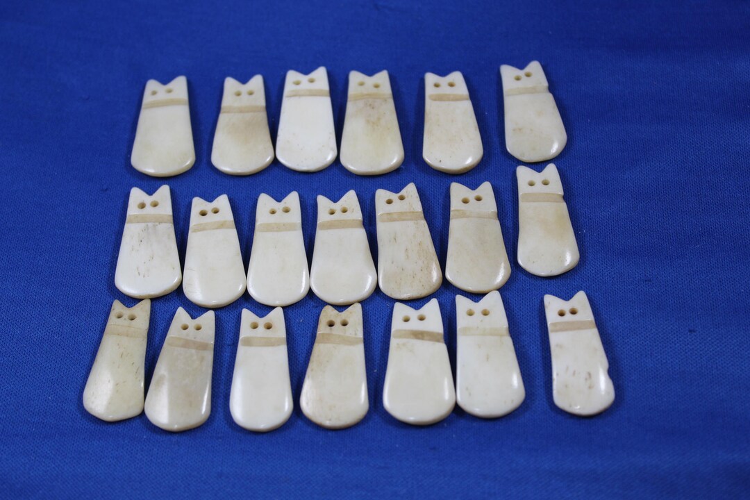 20 Carved Bone Teeth, Replica Elk Teeth, for Replica Crow Dress, Native ...