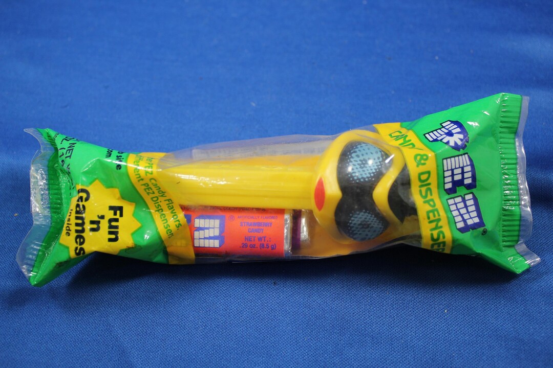 PEZ Candy Dispenser Super Bee From Bugz, Unopened Green and Yellow ...