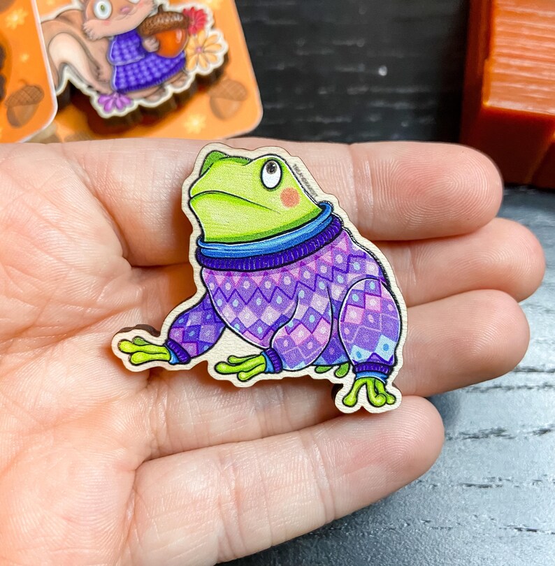 Cosy Frog in a Sweater Cottagecore Wildlife Reptiles Wooden - Etsy