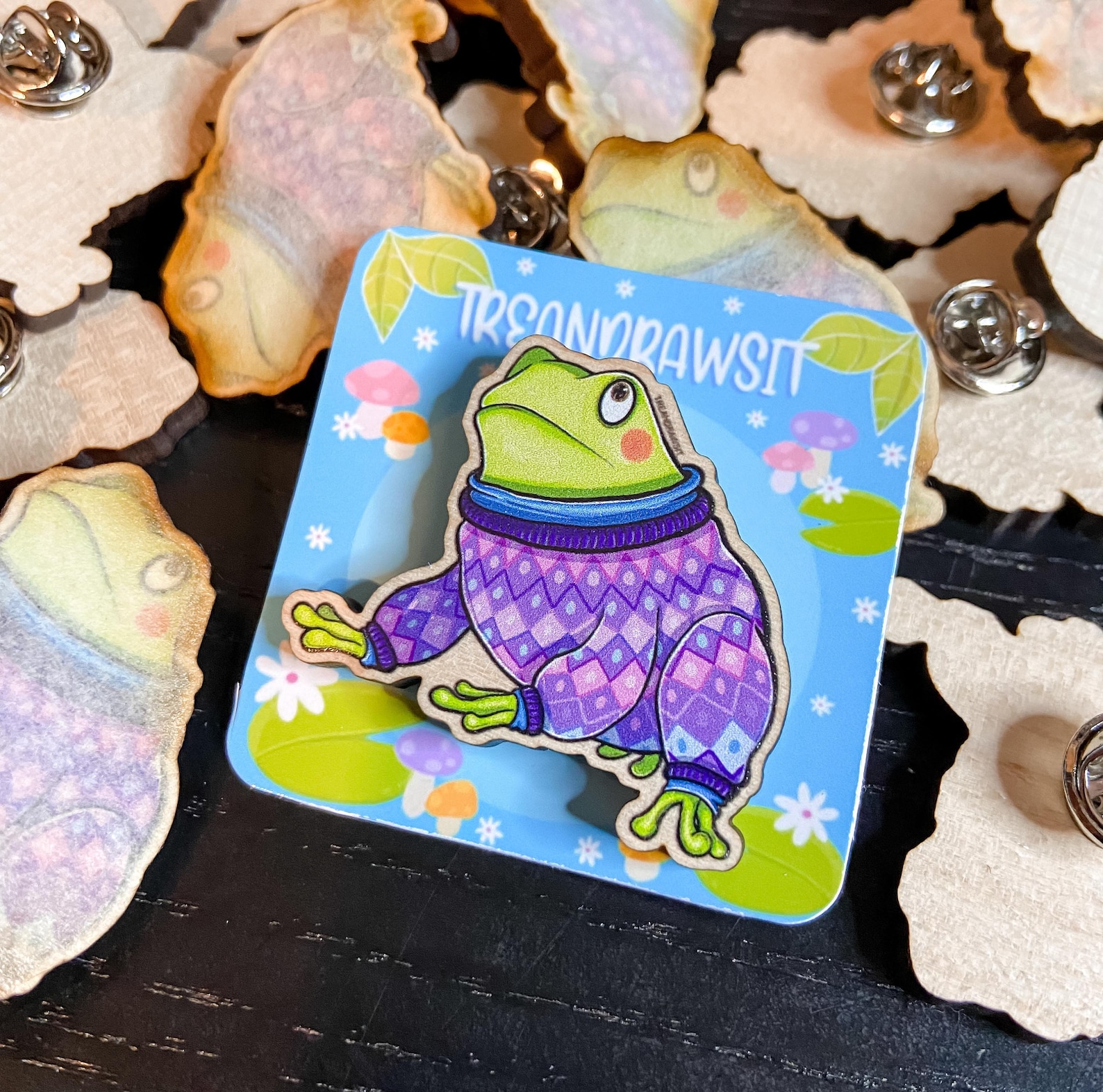 Cosy Frog in a Sweater Cottagecore Wildlife Reptiles Wooden - Etsy