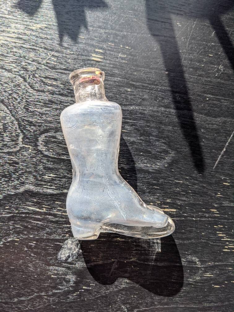 Glass Healed Boot Bottle with Partial Cork - Etsy 日本