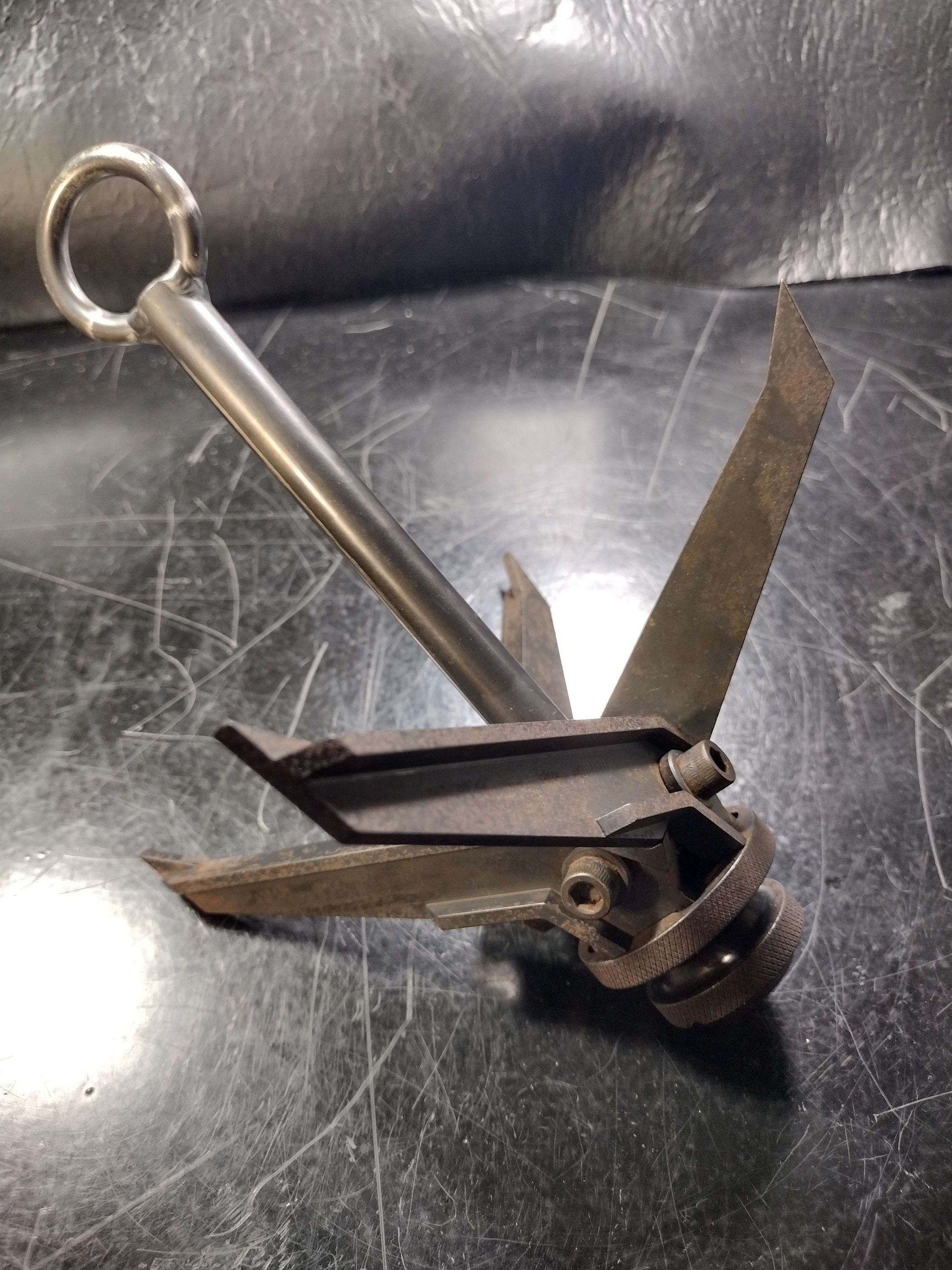 US Military Special Forces Issued Grappling Hook (1,600lbs Capacity ...