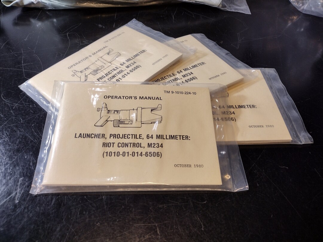 2x US Army M234 Riot Launcher Field Manual (x2) | FREE US Shipping! - Etsy
