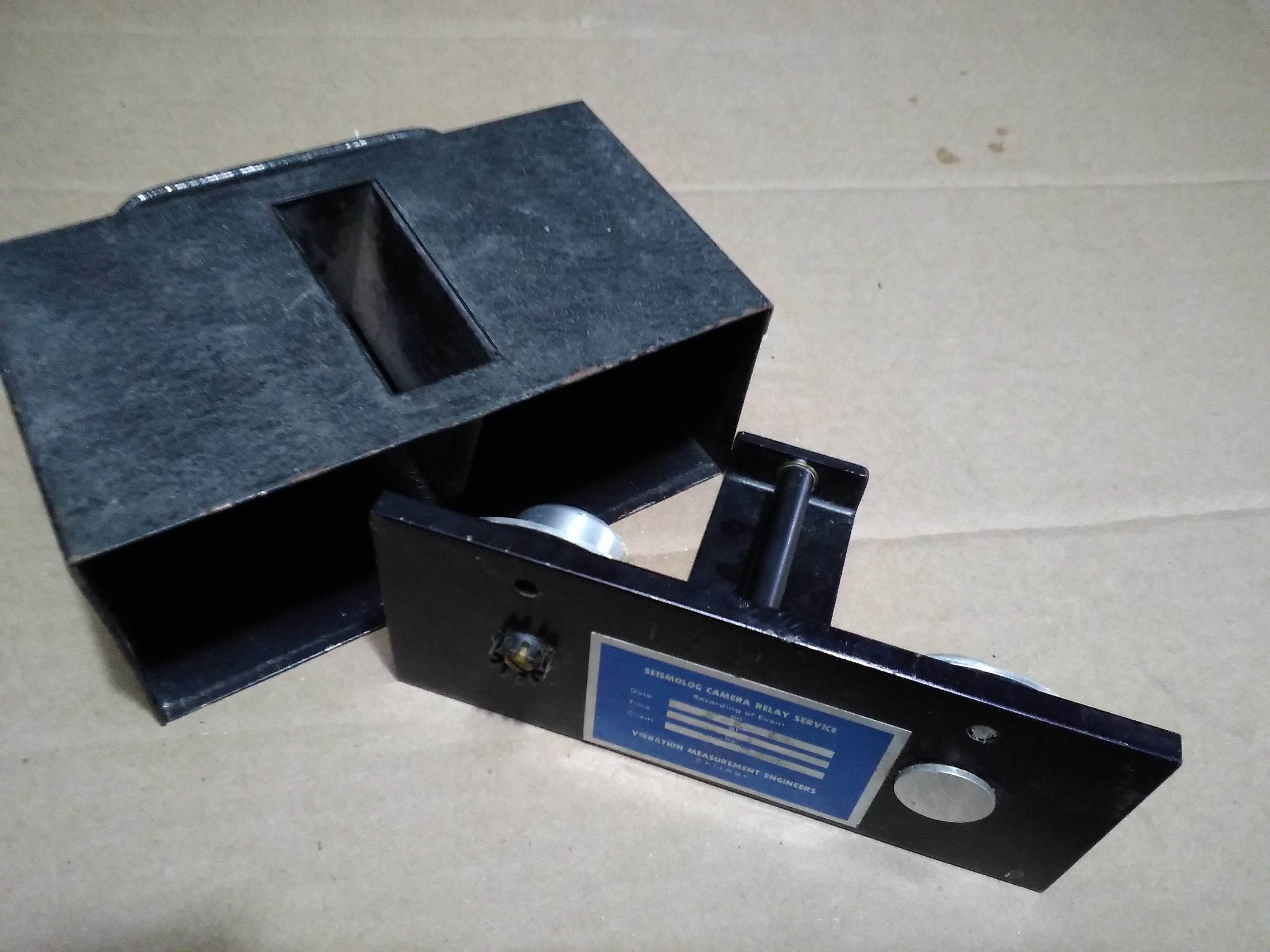 Vintage Metal Seismograph Box Lourds - Etsy France