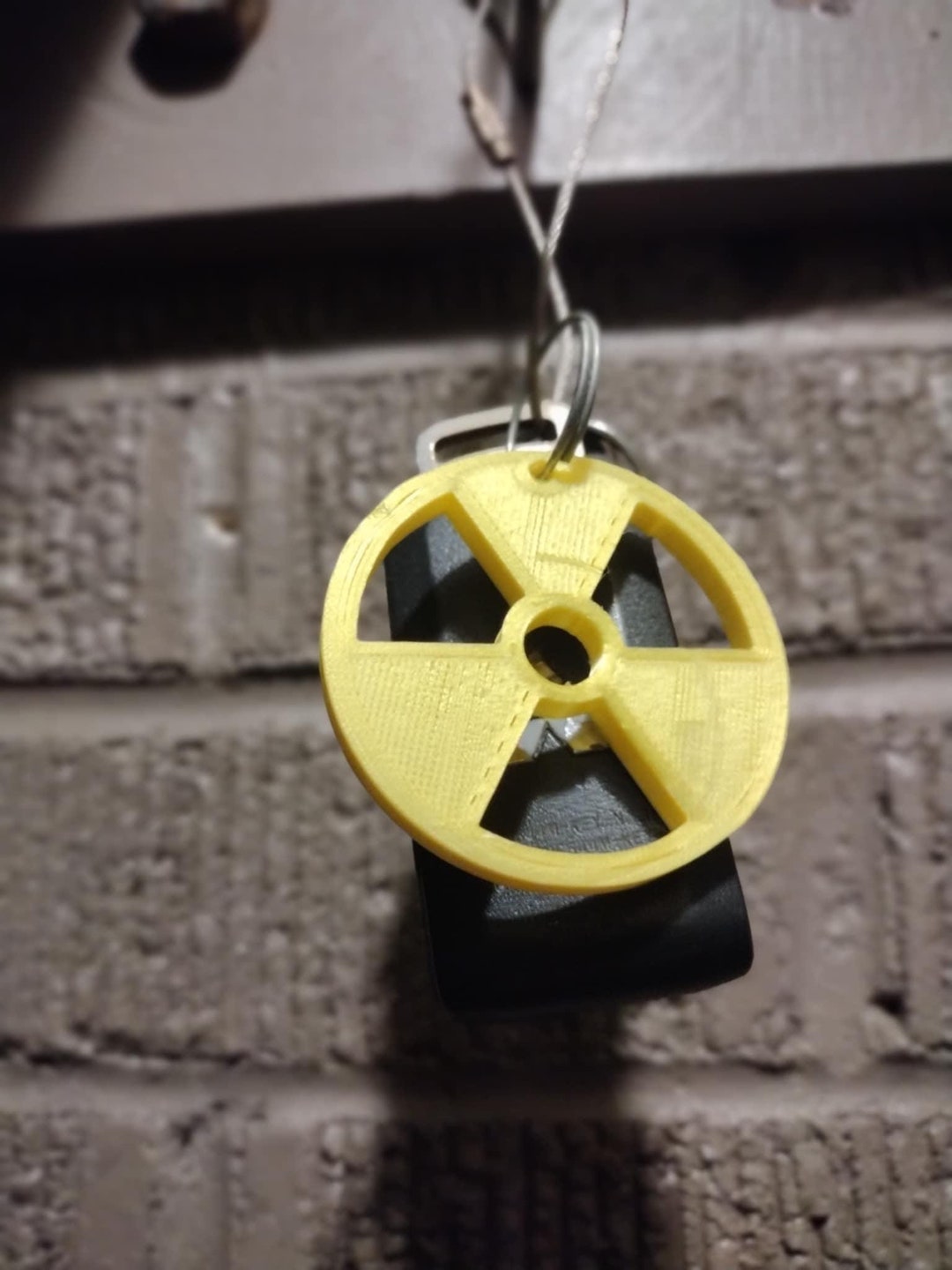 Nuclear Radioactive Keychain FREE US SHIPPING! | Durable, Re-usable ...