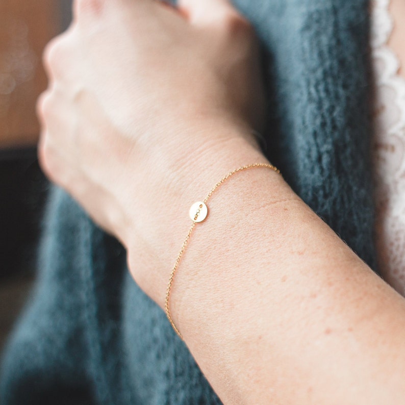 Tiny Circle Minimalist Gold Disc Bracelet With Very Fine Gold Mesh ...