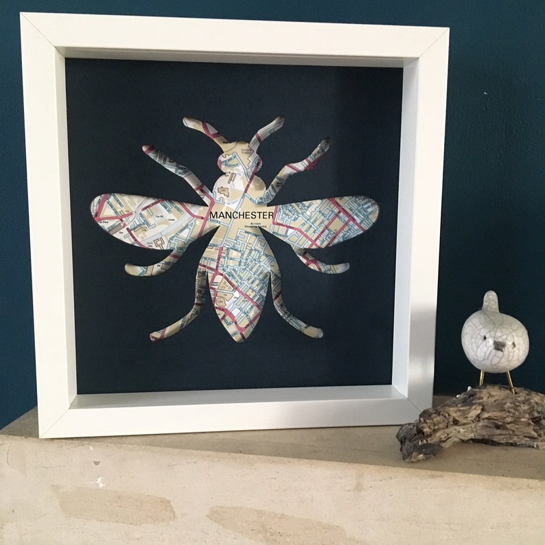 Manchester Bee Gift Hand-painted, Manchester Map Laser Cut Plywood Sign ...