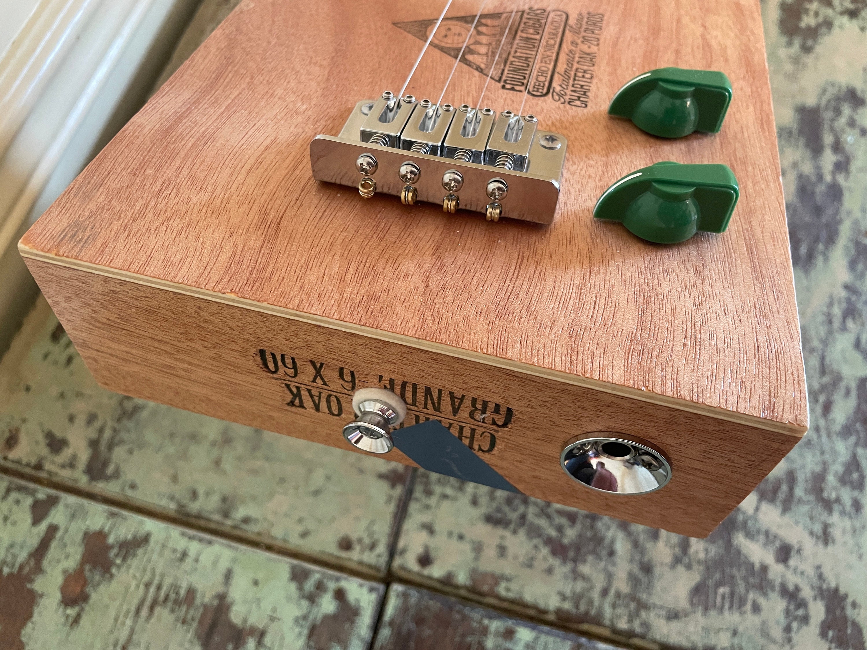 Taconic 211 4 String Electric Cigar Box Guitar Foundation Charter Oak Grande - Etsy