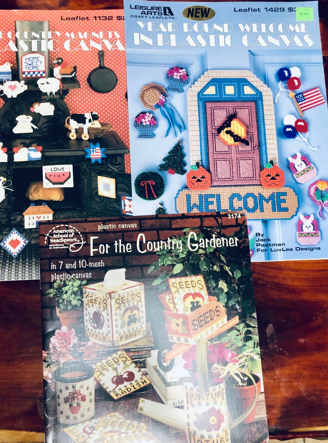 Plastic Canvas Pattern Leaflets...choice.... Country Gardener...welcome ...