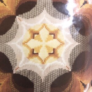 Pillow Talk Susan Bates Embroidery Collection …book 17556....drawn ...