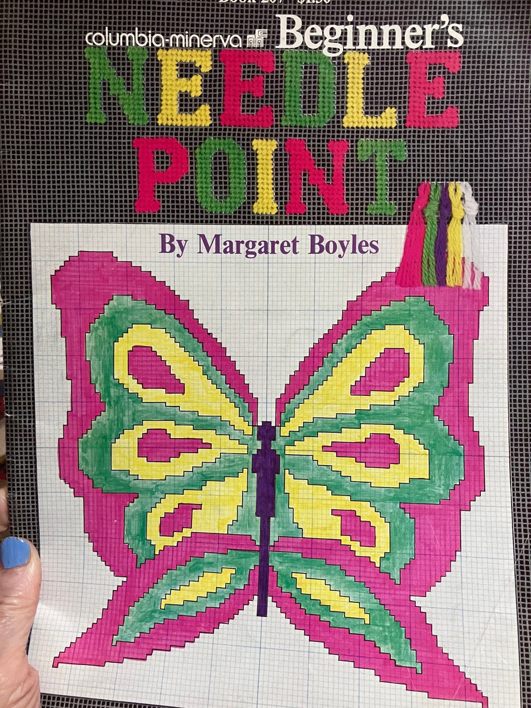 Columbia-minerva "beginner's Needlepoint" by Margaret Boyles..book 207 ...