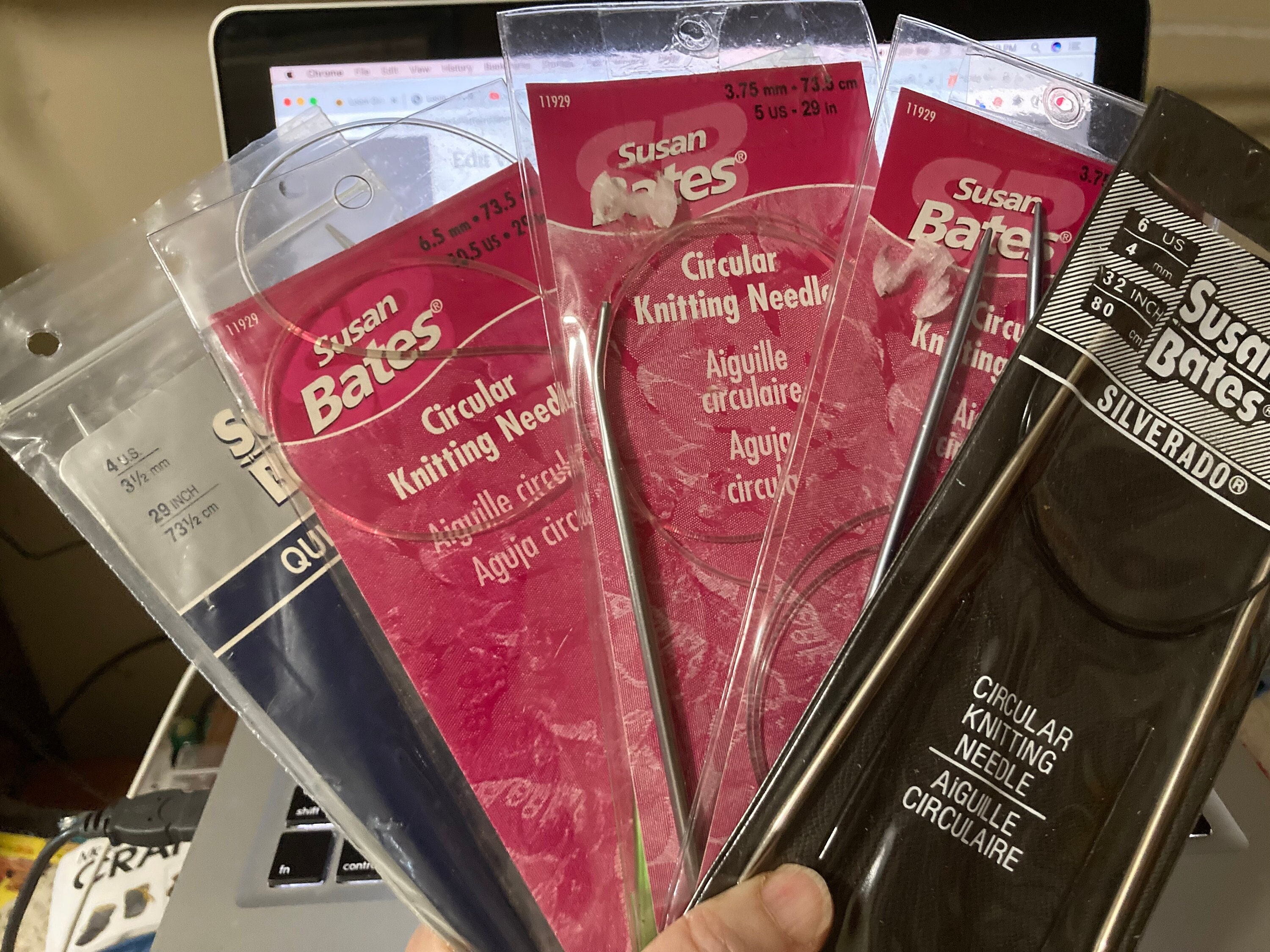 Circular Knitting Needles Choice of Size and Length....knitting in the ...