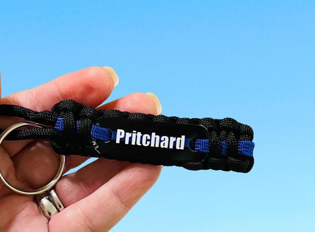 Personalized Paracord Keychain for Police - Custom Police Gift - Thin ...
