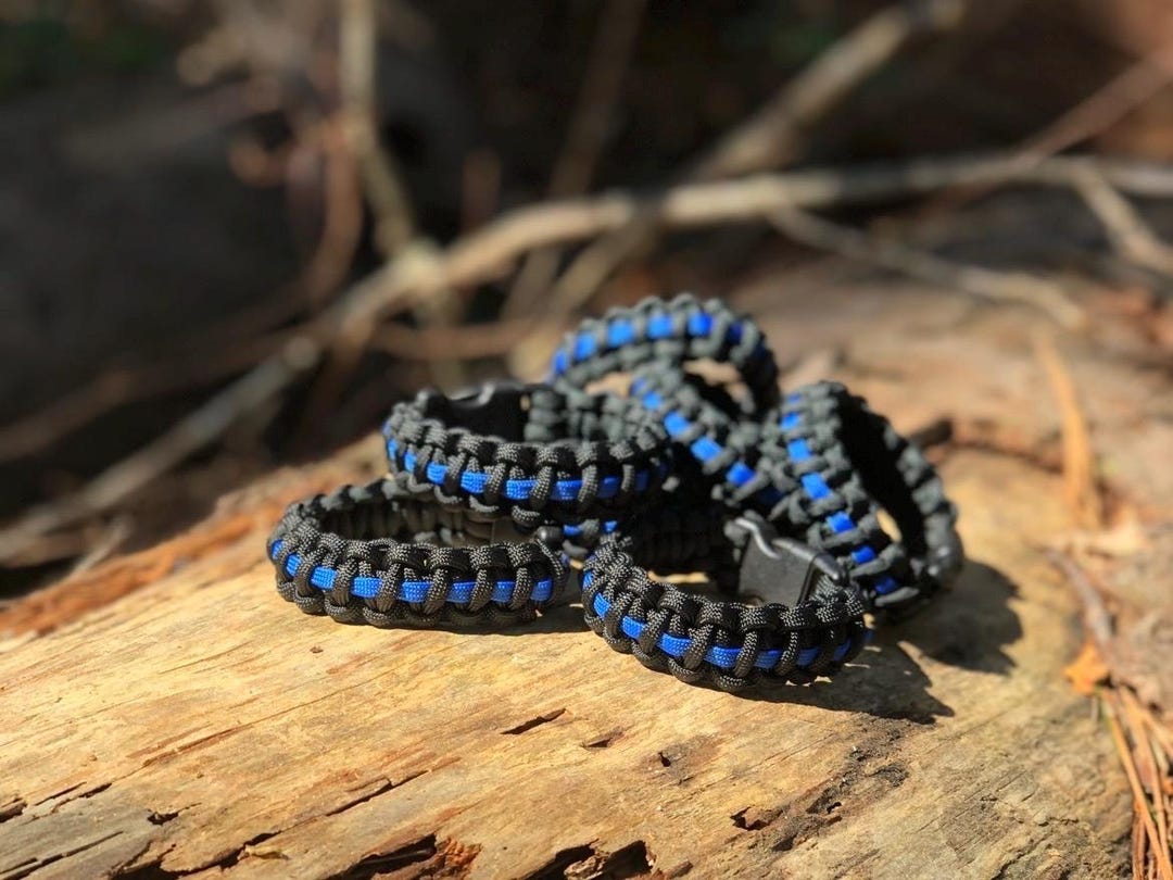 Police Bracelet - Thin Blue Line Paracord Bracelet – Law Enforcement ...