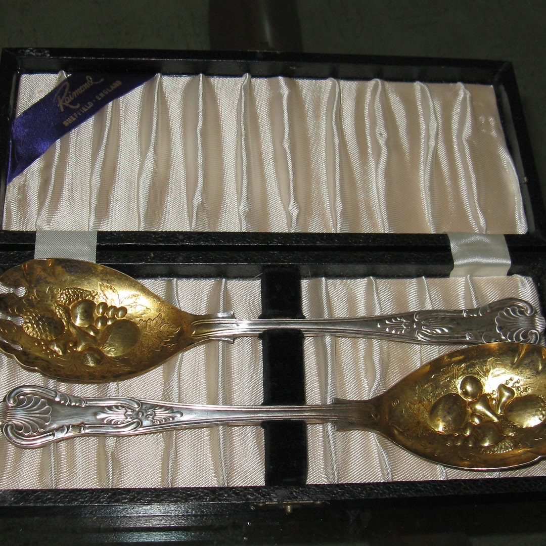 Vintage Raimond Sheffield Silver Plate Spoon & Fork Set: Gold Berry ...