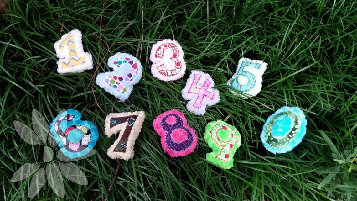 ITH Number 7 Plush Digital Embroidery Design FOUR Different - Etsy