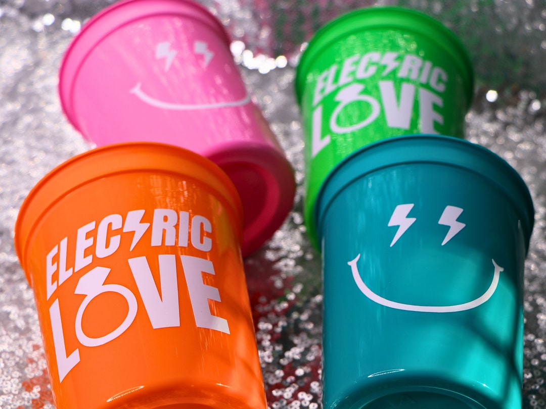 Electric Love Cups for Bachelorette Party | 90s Theme, Y2K Favors - Etsy