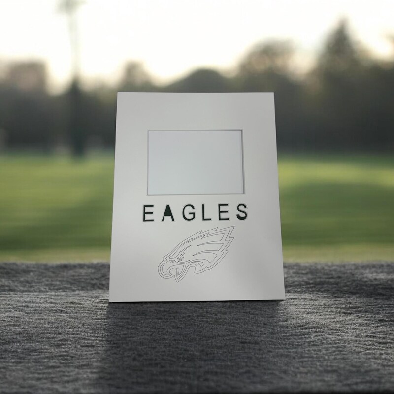 Custom Eagles Frame - Etsy Canada