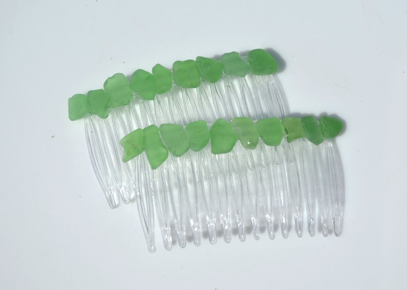 Genuine Kelly Green Sea Glass Hair Combs set of 2 - Etsy