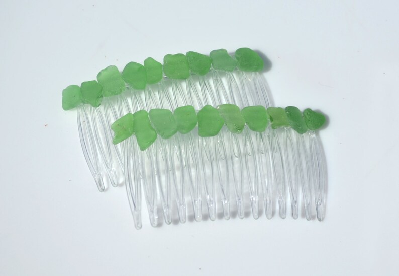 Genuine Kelly Green Sea Glass Hair Combs set of 2 - Etsy