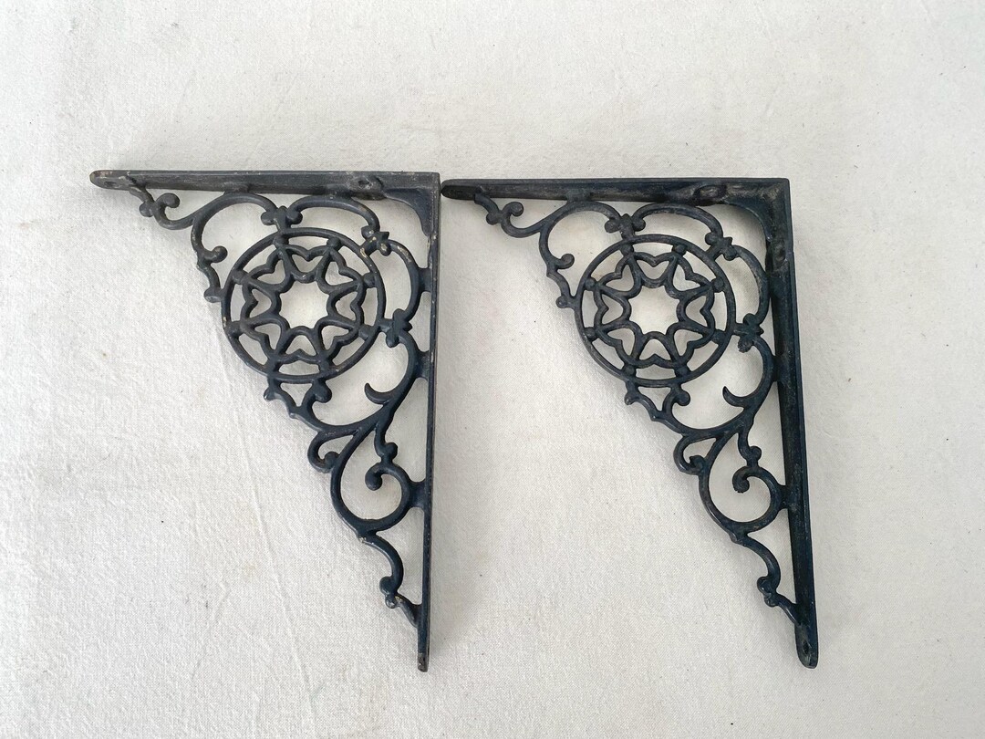 Vintage Scroll Work Metal Shelf Brackets Lot of 2 Matching - Hardware ...