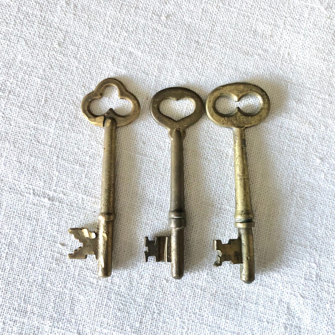 Antique Brass Skeleton Key Vintage Key Lot of 3 Repurpose Key Craft ...