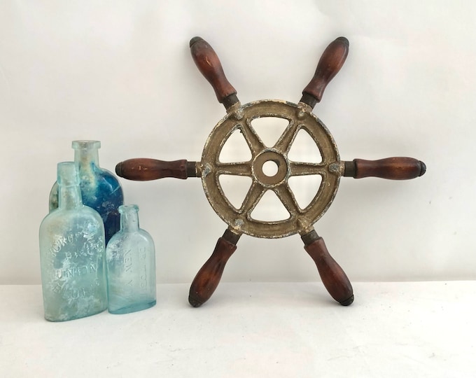 Vintage Wilcox Crittendon Ship Wheel - Small Nautical Speed Boat ...