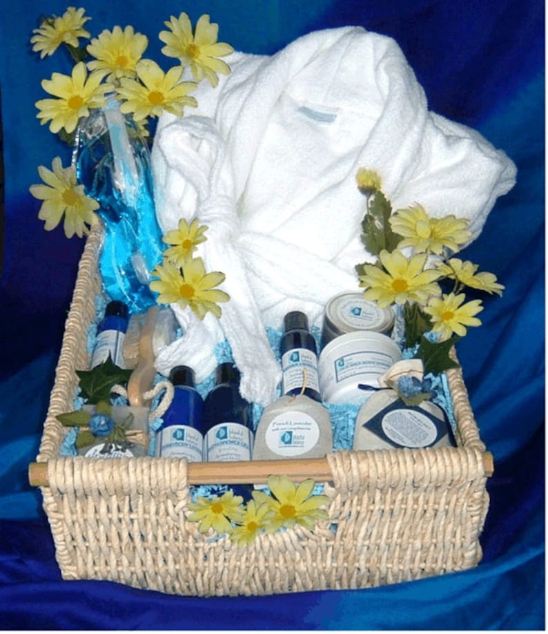 Weekend Spa Retreat - Gift Basket - Etsy