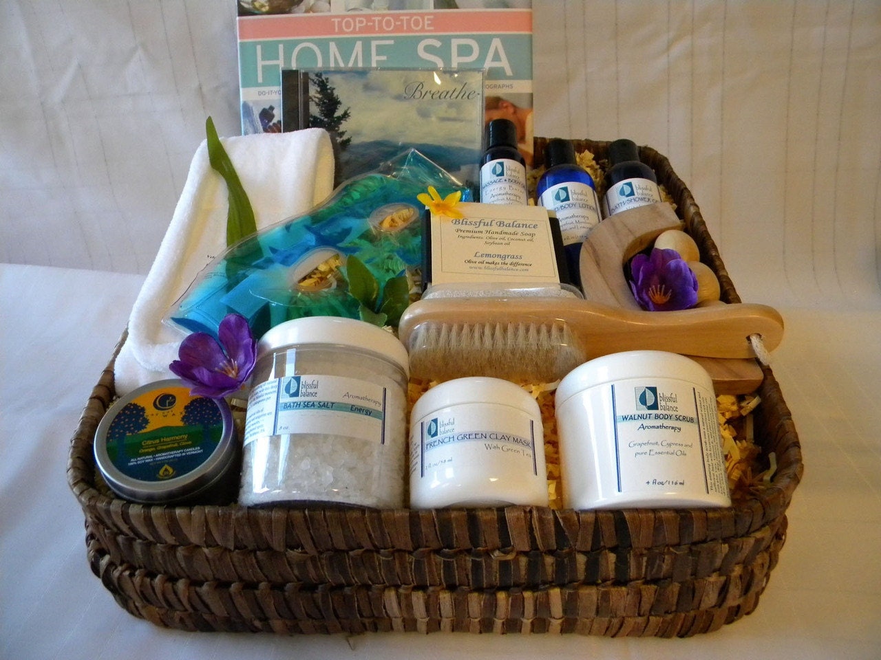 Relax & Renew Spa Gift Basket - Etsy