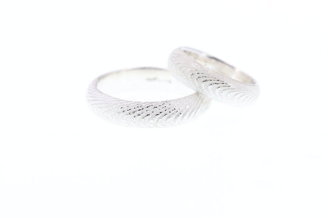Silver Wedding Rings Made With the Melting With Cuttlefish Bone - Shiny ...