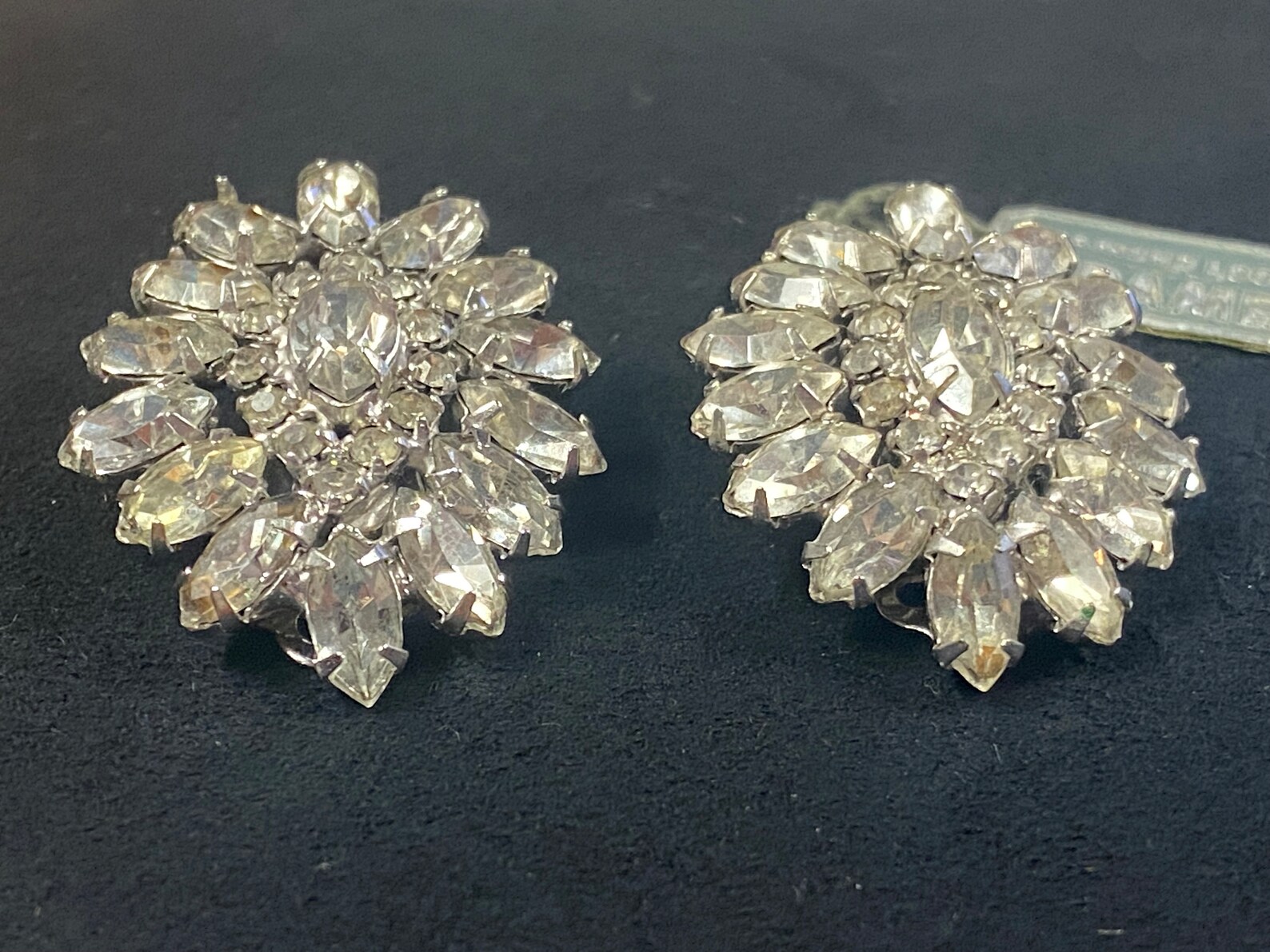 Vintage Signed 1950s Kramer Diamond Look Diamante Rhinestone Clip ...